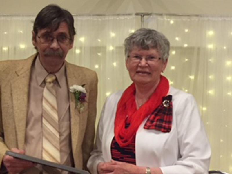 Dwayne Macdonell accepts award for late father Duncan Alexander ...