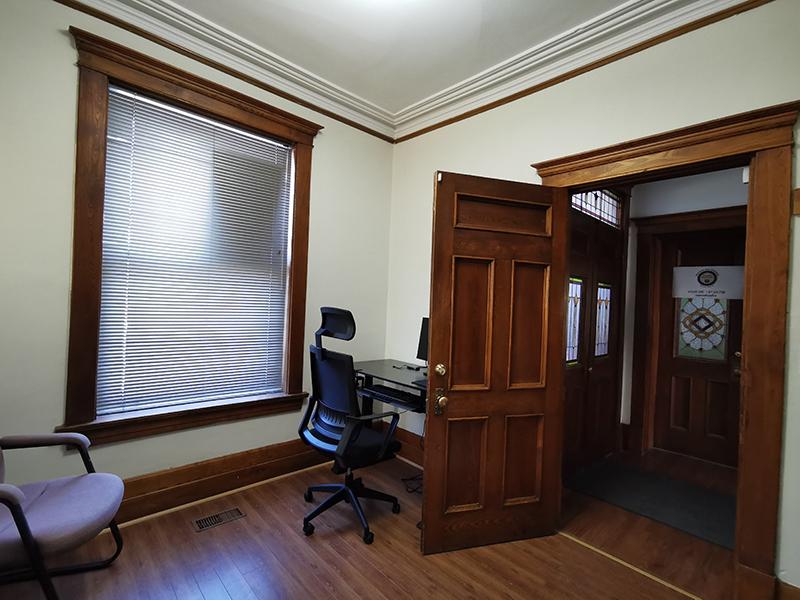 Sauvé House: New owners create innovative spaces and offices in ...