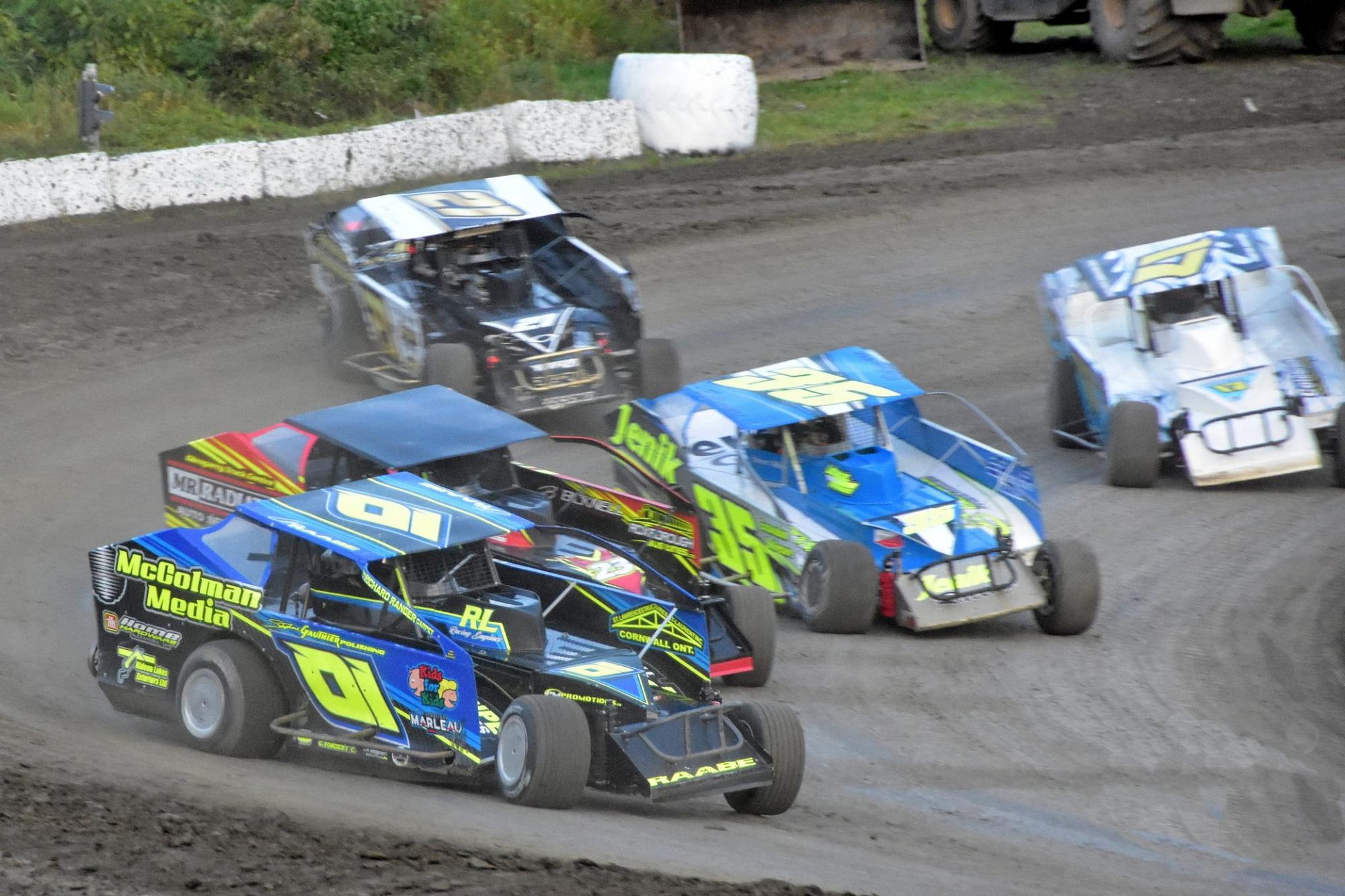 Alexandria racer Chris Raabe wins three separate 2022 track ...